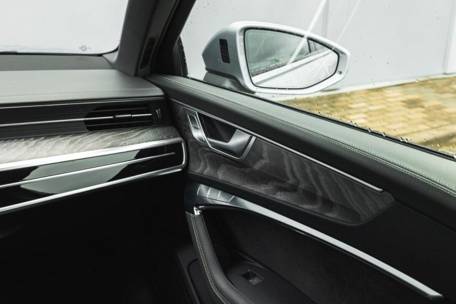 Audi A6 2023 Ventspils, ar dzinēja tilpumu 2.00 L un nobraukumu 206 tūkst. km par 24500 €, foto 38 vietnē AUTOMOTO.COM.LV