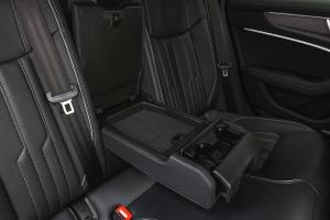Audi A6 2023 Ventspils, ar dzinēja tilpumu 2.00 L un nobraukumu 206 tūkst. km par 24500 €, foto 40 vietnē AUTOMOTO.COM.LV