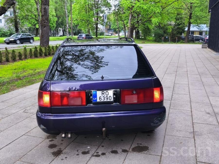 Violets Audi A6 1997 Rīga, ar dzinēja tilpumu 2.50 L un nobraukumu 393 tūkst. km par 3200 €, foto 4 vietnē AUTOMOTO.COM.LV
