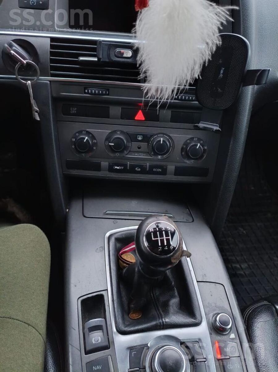 Violets Audi A6 2005 Talsi, ar dzinēja tilpumu 3.00 L un nobraukumu 372 tūkst. km par 2150 €, foto 12 vietnē AUTOMOTO.COM.LV