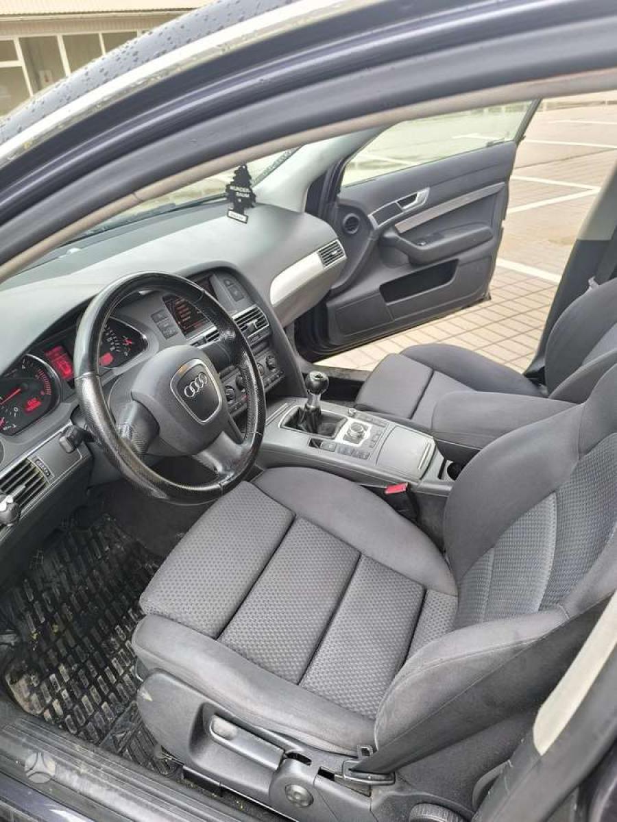 Violets Audi A6 2005 Marijampole, ar dzinēja tilpumu 2.70 L un nobraukumu 284 tūkst. km par 1800 €, foto 7 vietnē AUTOMOTO.COM.LV