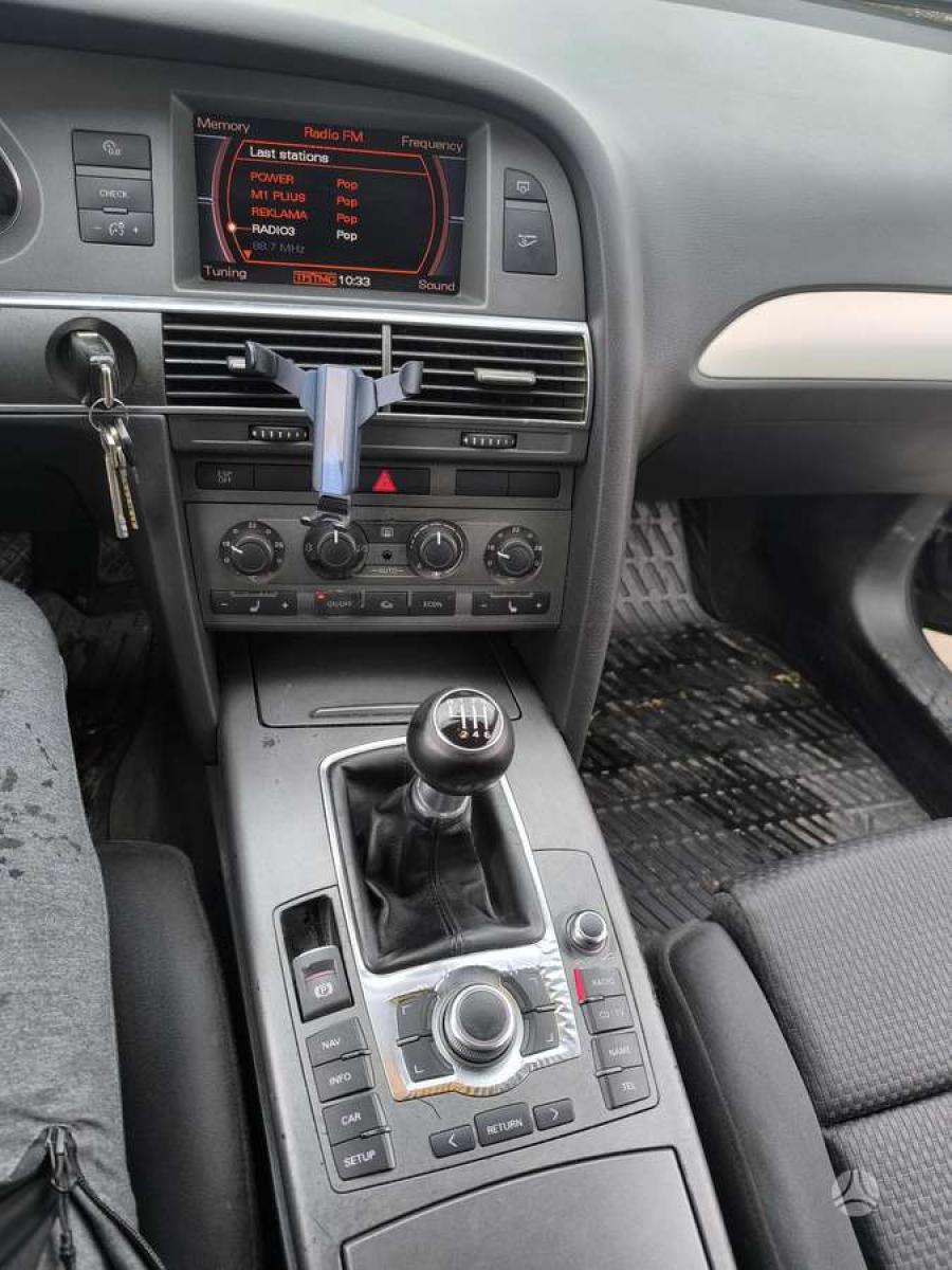 Violets Audi A6 2005 Marijampole, ar dzinēja tilpumu 2.70 L un nobraukumu 284 tūkst. km par 1800 €, foto 8 vietnē AUTOMOTO.COM.LV