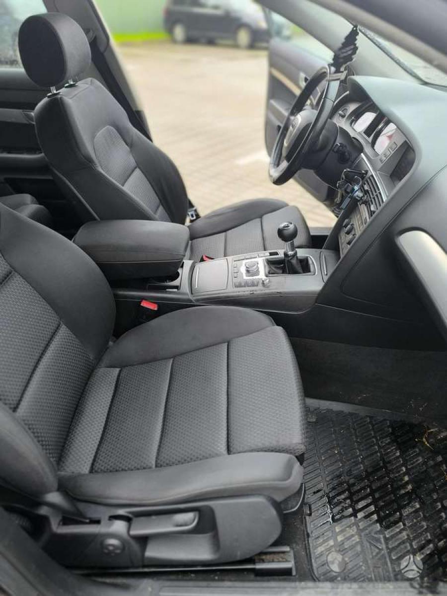 Violets Audi A6 2005 Marijampole, ar dzinēja tilpumu 2.70 L un nobraukumu 284 tūkst. km par 1800 €, foto 9 vietnē AUTOMOTO.COM.LV