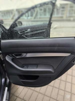Violets Audi A6 2005 Marijampole, ar dzinēja tilpumu 2.70 L un nobraukumu 284 tūkst. km par 1800 €, foto 12 vietnē AUTOMOTO.COM.LV