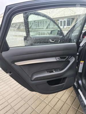 Violets Audi A6 2005 Marijampole, ar dzinēja tilpumu 2.70 L un nobraukumu 284 tūkst. km par 1800 €, foto 16 vietnē AUTOMOTO.COM.LV