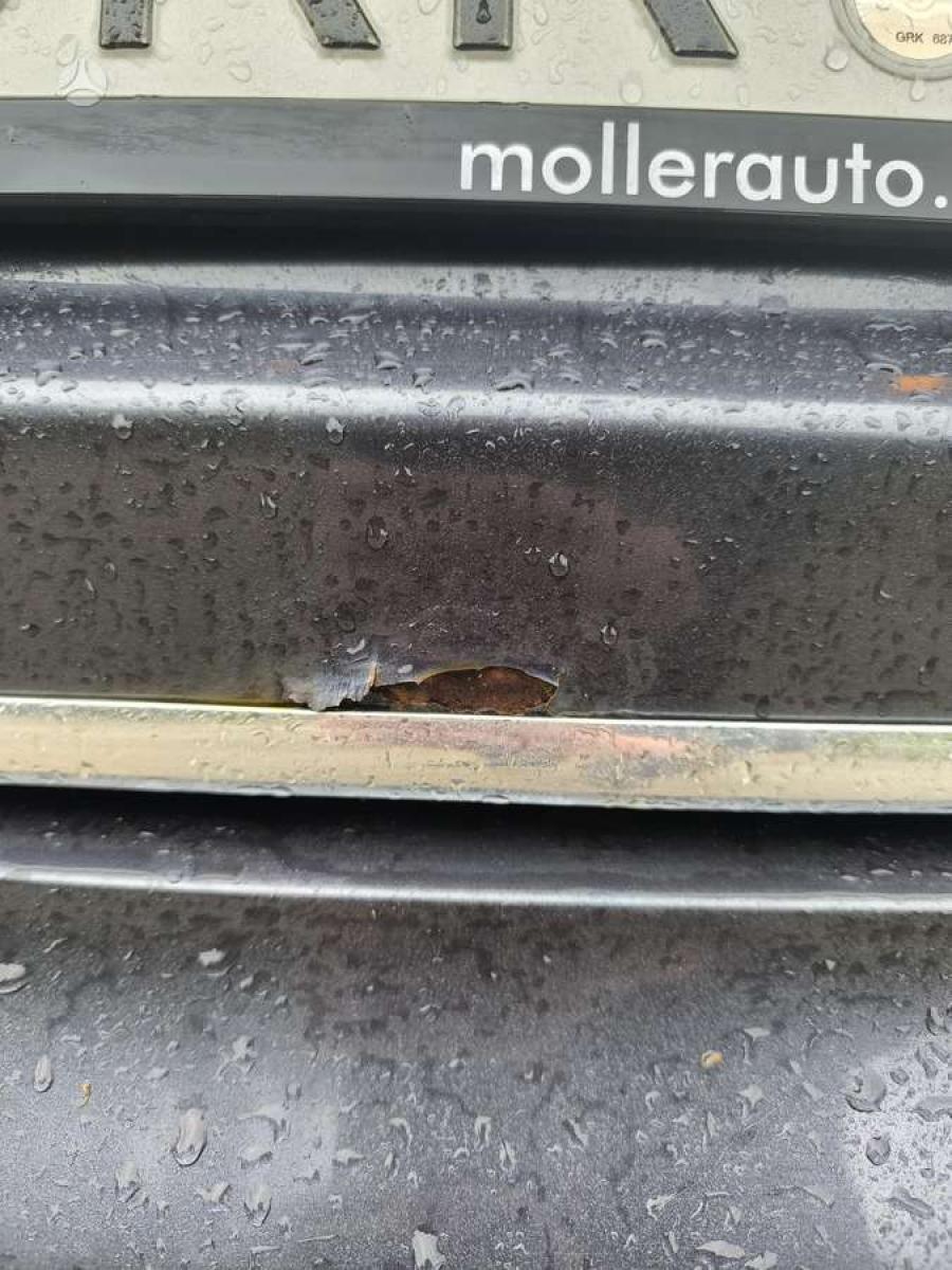 Violets Audi A6 2005 Marijampole, ar dzinēja tilpumu 2.70 L un nobraukumu 284 tūkst. km par 1800 €, foto 29 vietnē AUTOMOTO.COM.LV