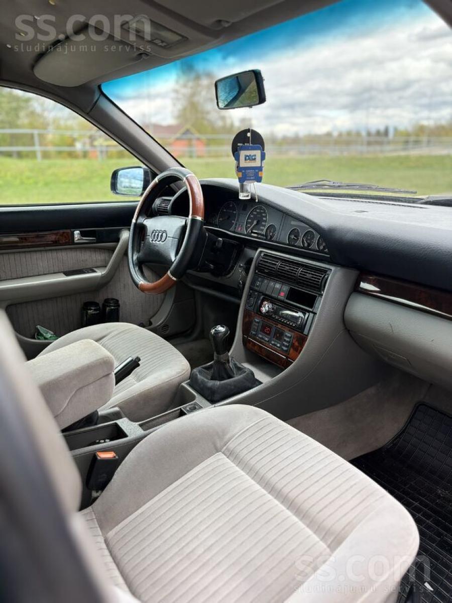 Violet Audi A6 1995 in Rezekne, with an engine capacity of 2.50 L and mileage of 330 thousand km for 3500 €, photo 14 on AUTOMOTO.COM.LV