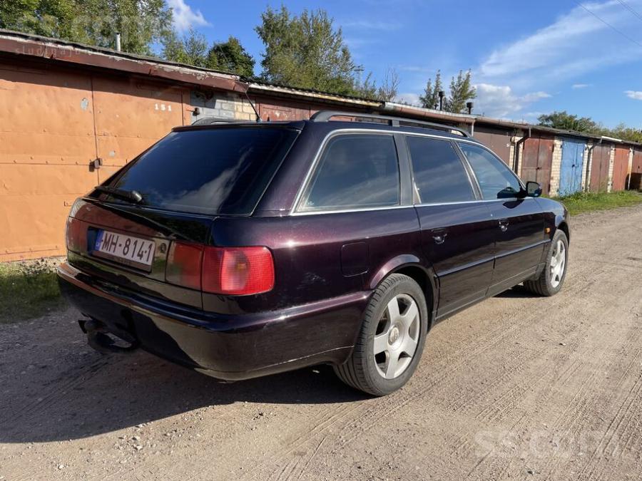 Violet Audi A6 1995 in Daugavpils, with an engine capacity of 2.50 L and mileage of 352 thousand km for 2750 €, photo 5 on AUTOMOTO.COM.LV