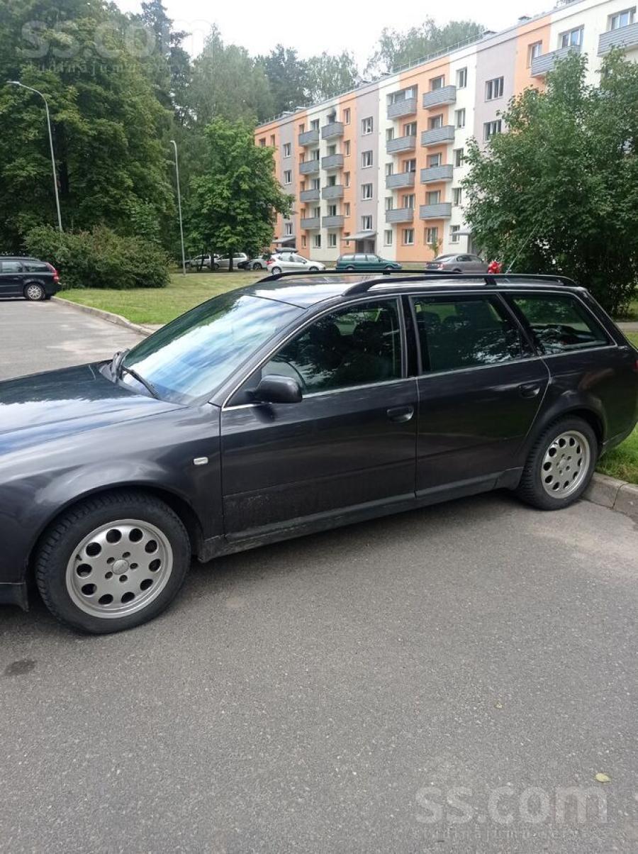 Violet Audi A6 2000 in Riga, with an engine capacity of 2.50 L and mileage of 392 thousand km for 350 €, photo 1 on AUTOMOTO.COM.LV