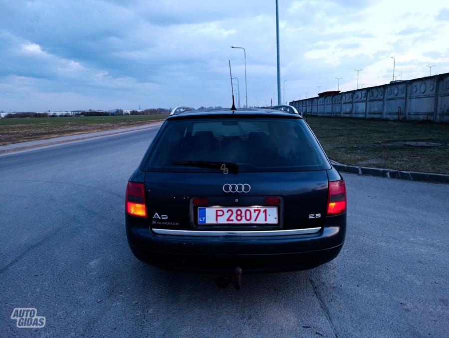 Violet Audi A6 2001 in Panevezys, with an engine capacity of 2.80 L and mileage of 253 thousand km for 650 €, photo 6 on AUTOMOTO.COM.LV