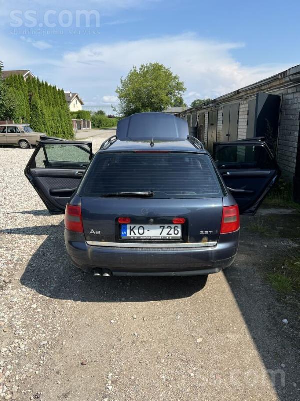 Violets Audi A6 2003 Rīga, ar dzinēja tilpumu 2.50 L un nobraukumu 353 tūkst. km par 800 €, foto 3 vietnē AUTOMOTO.COM.LV