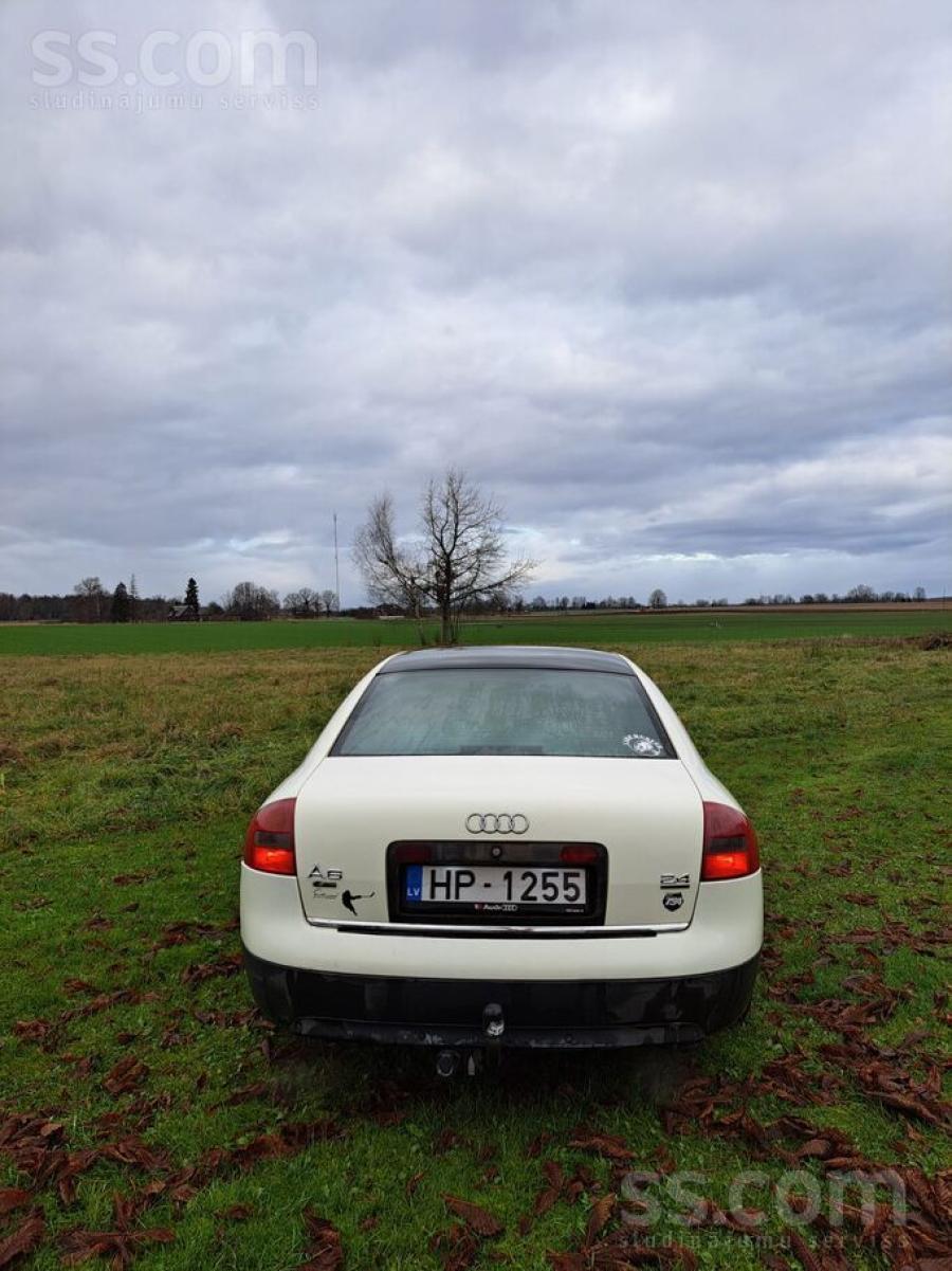 White Audi A6 1997 in Riga, with an engine capacity of 2.40 L and mileage of 390 thousand km for 2350 €, photo 4 on AUTOMOTO.COM.LV