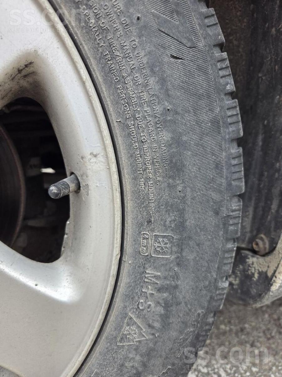 Balts Audi A6 1997 Ogre, ar dzinēja tilpumu 2.40 L un nobraukumu 400 tūkst. km par 1050 €, foto 8 vietnē AUTOMOTO.COM.LV
