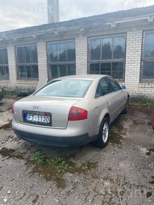 Белый Ауди А6 2002 в Алуксне, объемом двигателя 2.40 л и пробегом 280 тыс. км за 350 €, фото  на AUTOMOTO.COM.LV