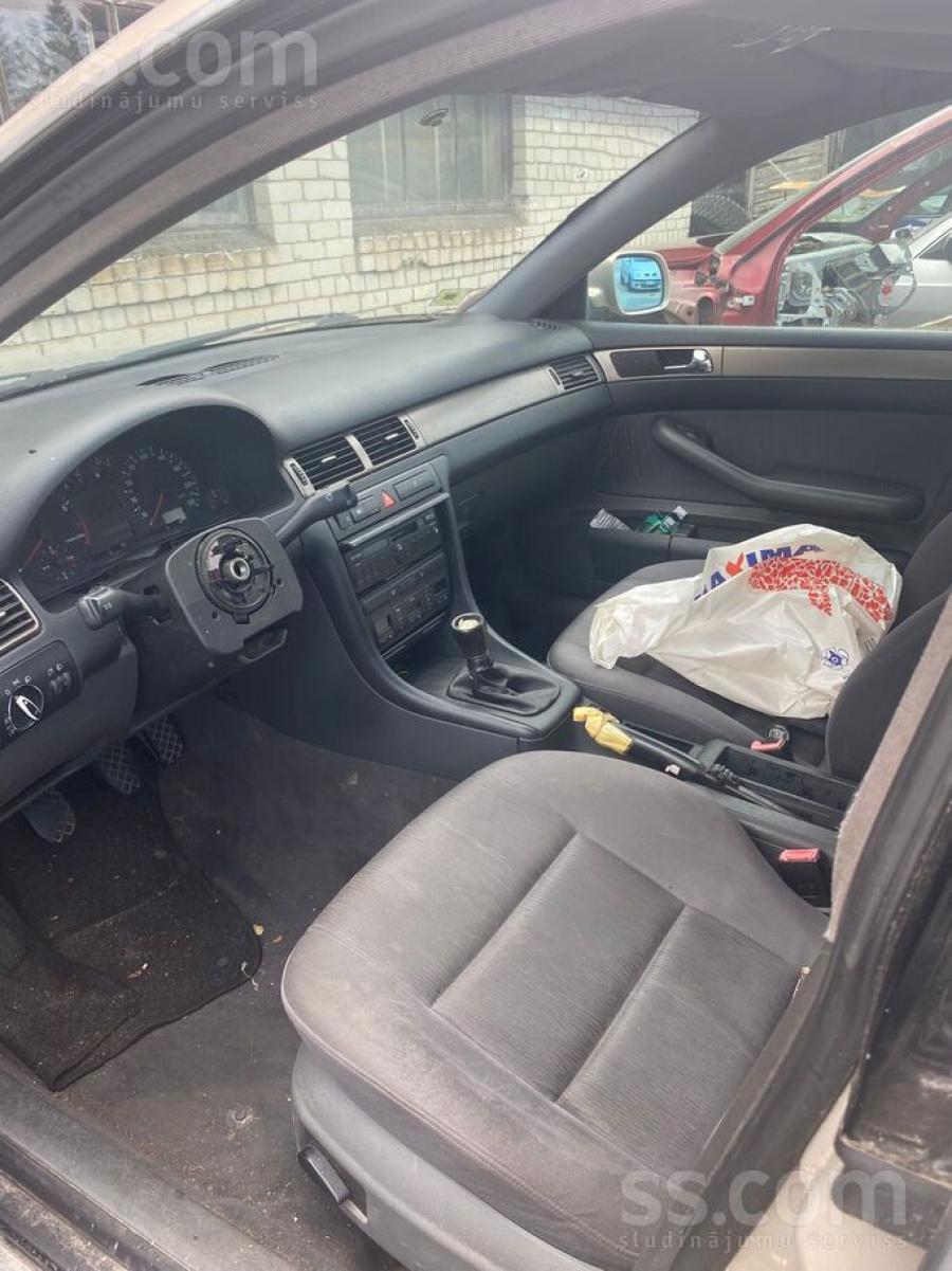 Balts Audi A6 2002 Alūksne, ar dzinēja tilpumu 2.40 L un nobraukumu 280 tūkst. km par 350 €, foto 5 vietnē AUTOMOTO.COM.LV