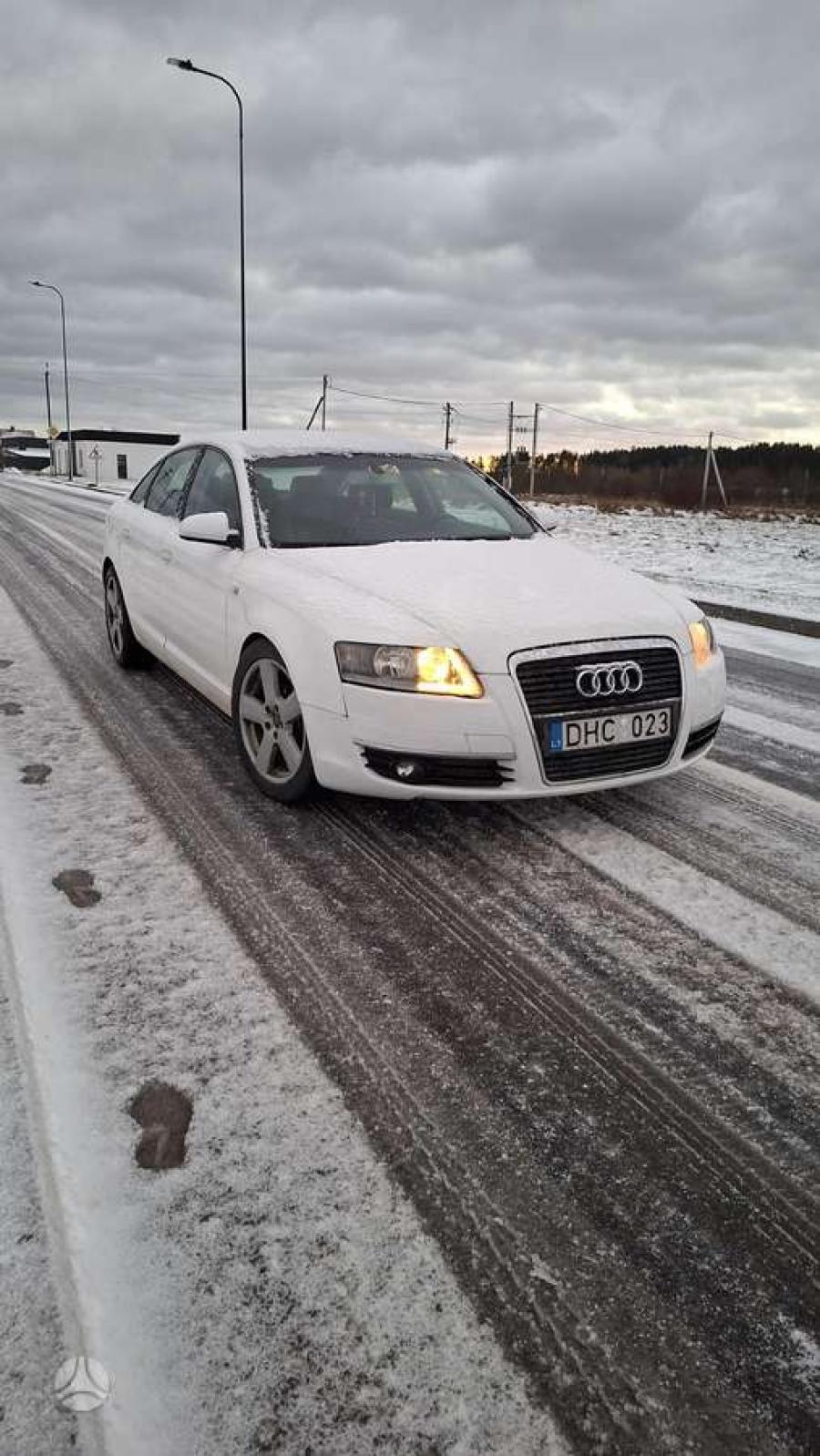 White Audi A6 2008 in Vilnius, with an engine capacity of 2.97 L and mileage of 300 thousand km for 2600 €, photo 2 on AUTOMOTO.COM.LV