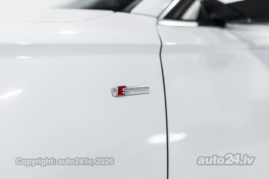 White Audi A6 2011 in Tallinn, with an engine capacity of 3.00 L and mileage of 250 thousand km for 9990 €, photo 12 on AUTOMOTO.COM.LV