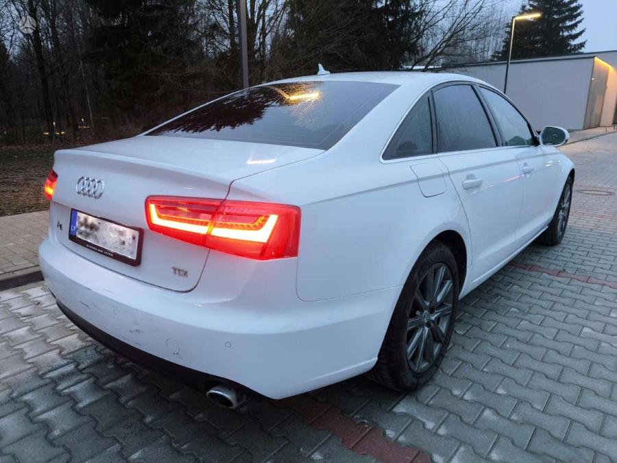 Balts Audi A6 2012 Šauļi, ar dzinēja tilpumu 2.97 L un nobraukumu 293 tūkst. km par 6500 €, foto 4 vietnē AUTOMOTO.COM.LV