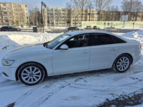 Balts Audi A6 2012 Tauragė, ar dzinēja tilpumu 2.97 L un nobraukumu 325 tūkst. km par 7300 €, foto 2 vietnē AUTOMOTO.COM.LV