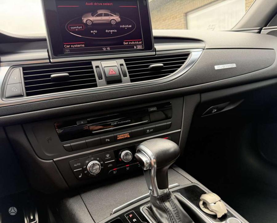 White Audi A6 2012 in Kaunas, with an engine capacity of 3.00 L and mileage of 396 thousand km for 8550 €, photo 27 on AUTOMOTO.COM.LV