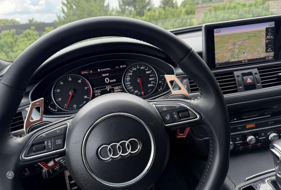 White Audi A6 2012 in Kaunas, with an engine capacity of 3.00 L and mileage of 396 thousand km for 8550 €, photo 29 on AUTOMOTO.COM.LV