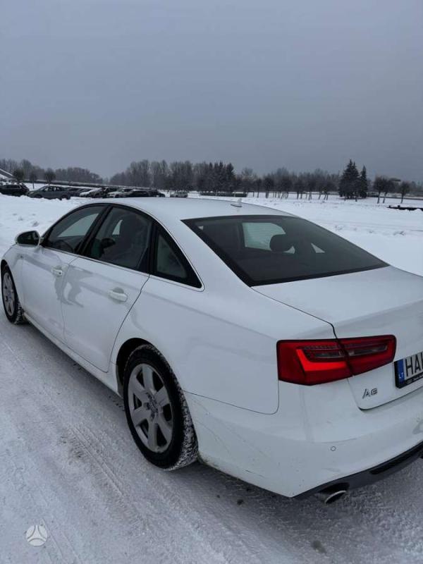Balts Audi A6 2013 Kauņa, ar dzinēja tilpumu 2.97 L un nobraukumu 345 tūkst. km par 9000 €, foto 4 vietnē AUTOMOTO.COM.LV