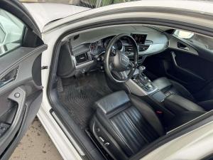White Audi A6 2013 in Kaunas, with an engine capacity of 3.00 L and mileage of 289 thousand km for 9090 €, photo 15 on AUTOMOTO.COM.LV