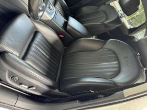 White Audi A6 2013 in Kaunas, with an engine capacity of 3.00 L and mileage of 289 thousand km for 9090 €, photo 18 on AUTOMOTO.COM.LV