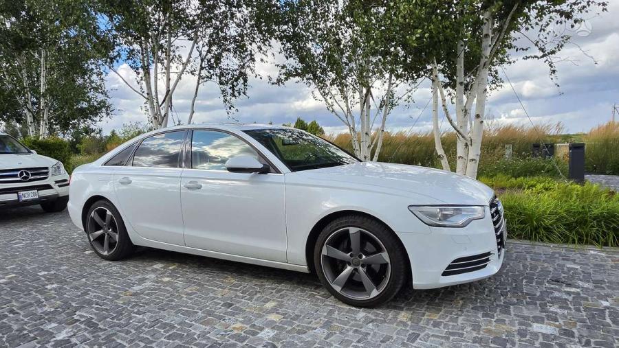 White Audi A6 2013 in Kaunas, with an engine capacity of 1.97 L and mileage of 228 thousand km for 8000 €, photo 5 on AUTOMOTO.COM.LV