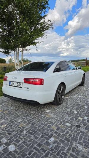 White Audi A6 2013 in Kaunas, with an engine capacity of 1.97 L and mileage of 228 thousand km for 8000 €, photo 7 on AUTOMOTO.COM.LV