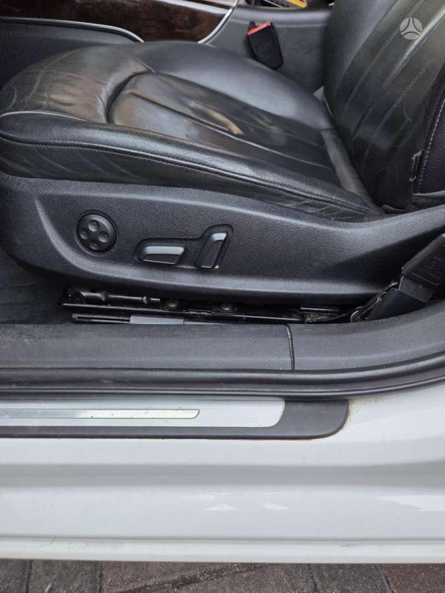 White Audi A6 2013 in Kaunas, with an engine capacity of 1.97 L and mileage of 228 thousand km for 8000 €, photo 10 on AUTOMOTO.COM.LV