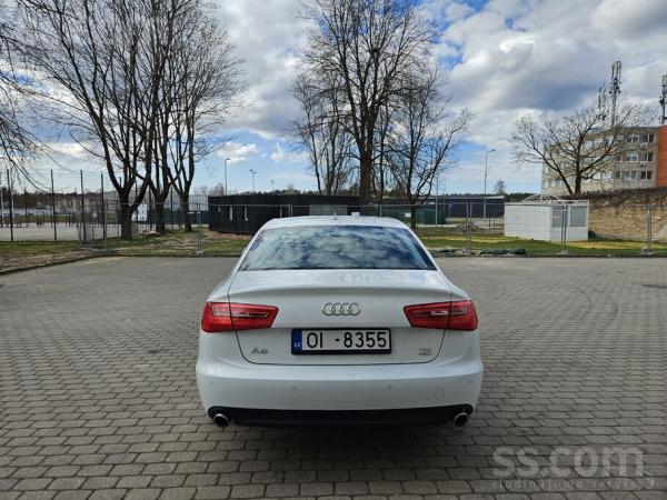 White Audi A6 2014 in Riga, with an engine capacity of 3.00 L and mileage of 327 thousand km for 10200 €, photo 6 on AUTOMOTO.COM.LV