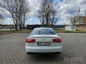 White Audi A6 2014 in Riga, with an engine capacity of 3.00 L and mileage of 327 thousand km for 10200 €, photo 7 on AUTOMOTO.COM.LV