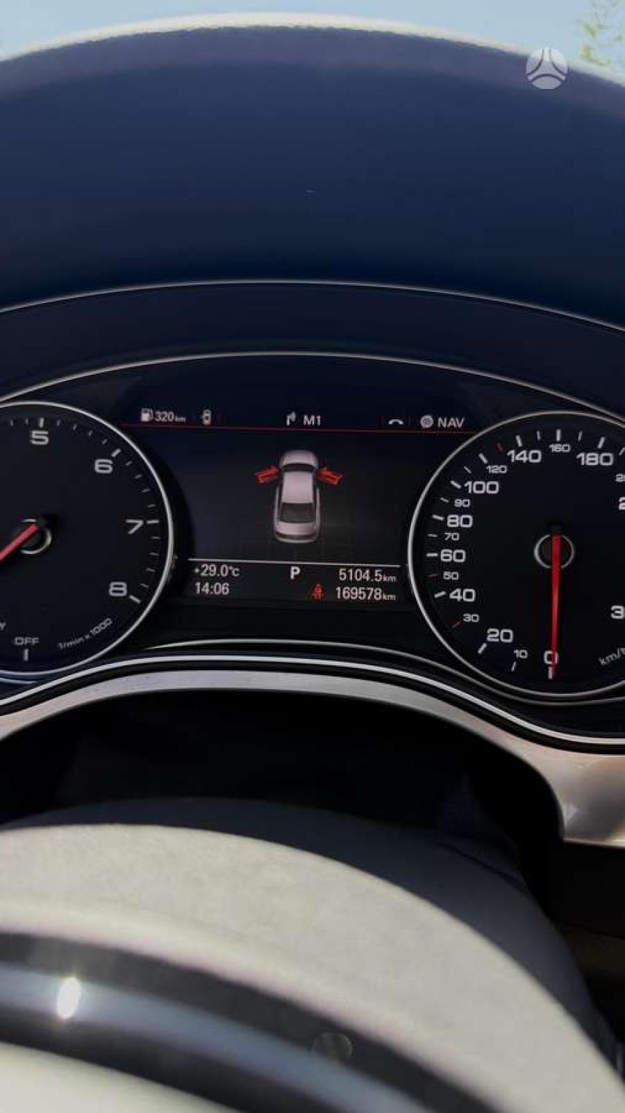 White Audi A6 2016 in Vilnius, with an engine capacity of 3.00 L and mileage of 170 thousand km for 16500 €, photo 8 on AUTOMOTO.COM.LV