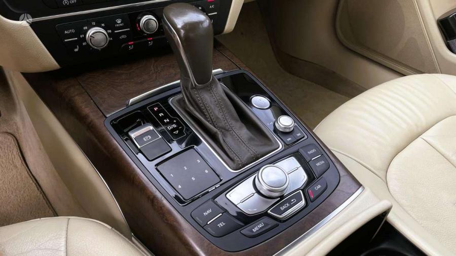 Balts Audi A6 2016 Viļņa, ar dzinēja tilpumu 1.98 L un nobraukumu 96 tūkst. km par 10900 €, foto 16 vietnē AUTOMOTO.COM.LV