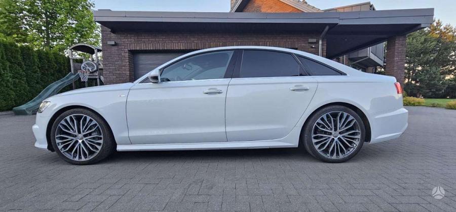 White Audi A6 2017 in Vilnius, with an engine capacity of 1.98 L and mileage of 136 thousand km for 12900 €, photo 4 on AUTOMOTO.COM.LV