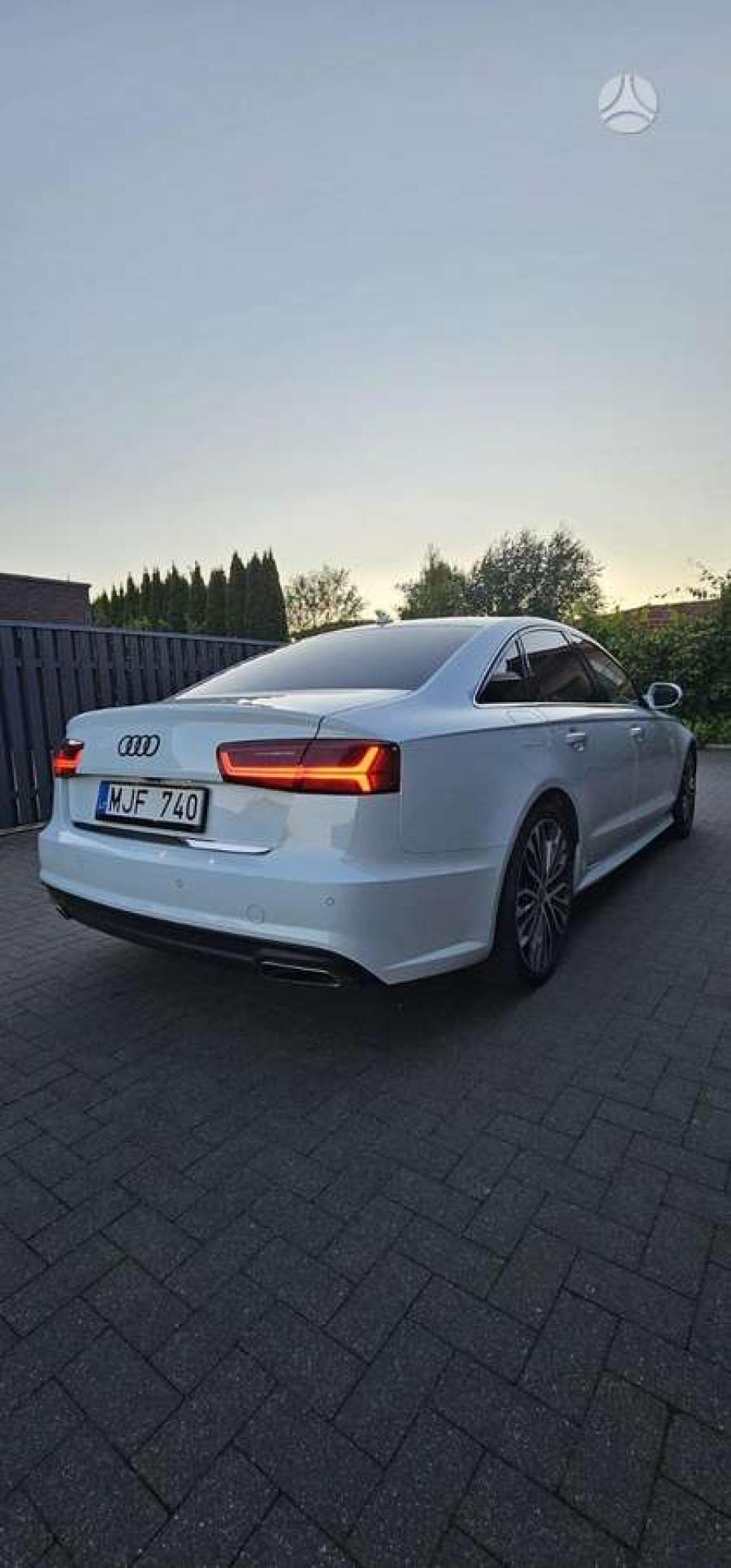 White Audi A6 2017 in Vilnius, with an engine capacity of 1.98 L and mileage of 136 thousand km for 12900 €, photo 8 on AUTOMOTO.COM.LV