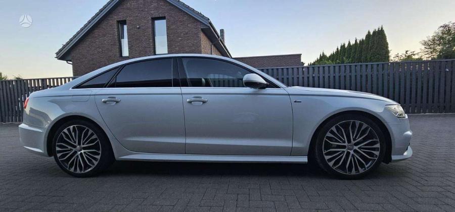 White Audi A6 2017 in Vilnius, with an engine capacity of 1.98 L and mileage of 136 thousand km for 12900 €, photo 9 on AUTOMOTO.COM.LV