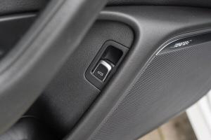Balts Audi A6 2017 Mārupe, ar dzinēja tilpumu 1.80 L un nobraukumu 96 tūkst. km par 19900 €, foto 9 vietnē AUTOMOTO.COM.LV