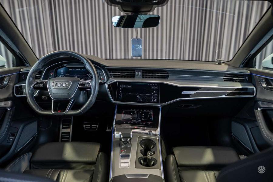 White Audi A6 2018 in Marijampole, with an engine capacity of 2.97 L and mileage of 260 thousand km for 25650 €, photo 10 on AUTOMOTO.COM.LV