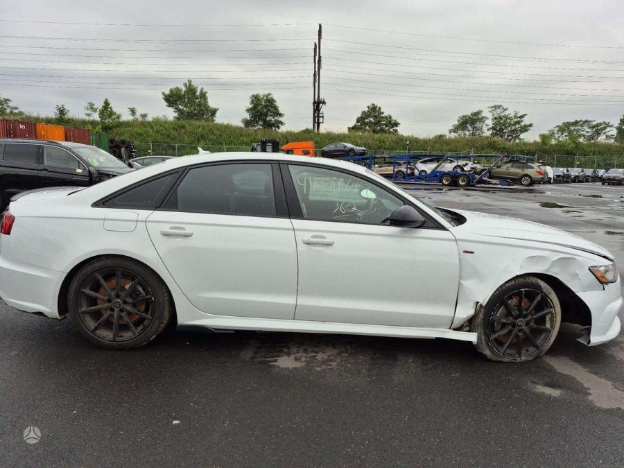 White Audi A6 2018 in Vilnius, with an engine capacity of 2.00 L and mileage of 150 thousand km for 8500 €, photo 8 on AUTOMOTO.COM.LV