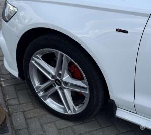 White Audi A6 2018 in Radviliskis, with an engine capacity of 2.00 L and mileage of 239 thousand km for 13650 €, photo 10 on AUTOMOTO.COM.LV