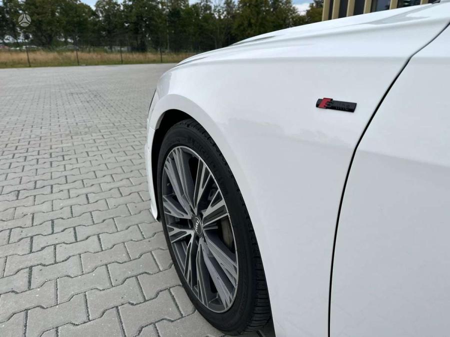 White Audi A6 2019 in Klaipeda, with an engine capacity of 3.00 L and mileage of 139 thousand km for 29200 €, photo 5 on AUTOMOTO.COM.LV