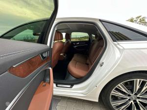 White Audi A6 2019 in Klaipeda, with an engine capacity of 3.00 L and mileage of 139 thousand km for 29200 €, photo 13 on AUTOMOTO.COM.LV