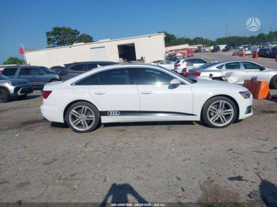 White Audi A6 2019 in Klaipeda, with an engine capacity of 2.00 L and mileage of 103 thousand km for 10900 €, photo 5 on AUTOMOTO.COM.LV