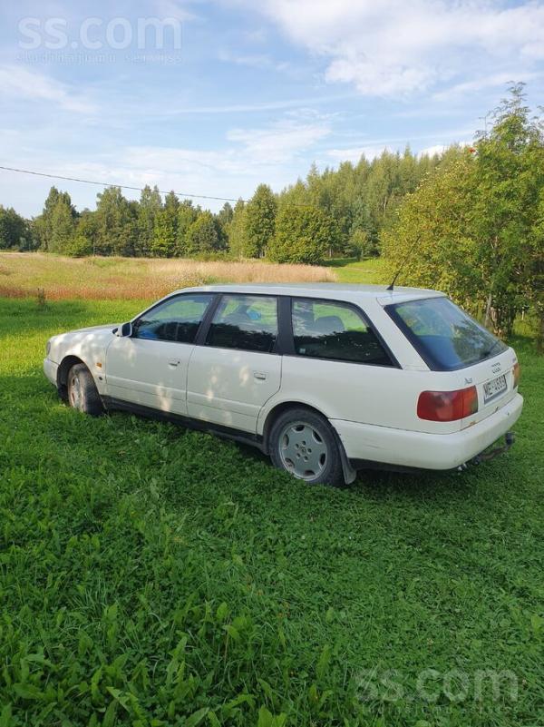 Balts Audi A6 1996 Preiļi, ar dzinēja tilpumu 2.50 L un nobraukumu 315 tūkst. km par 750 €, foto 1 vietnē AUTOMOTO.COM.LV