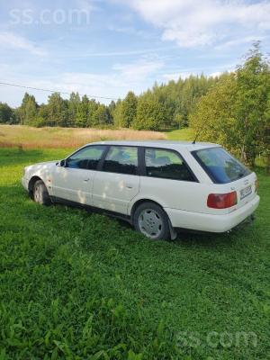 Белый Ауди А6 1996 в Прейли, объемом двигателя 2.50 л и пробегом 315 тыс. км за 750 €, фото  на AUTOMOTO.COM.LV
