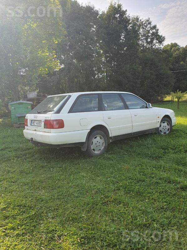 Balts Audi A6 1996 Preiļi, ar dzinēja tilpumu 2.50 L un nobraukumu 315 tūkst. km par 750 €, foto 4 vietnē AUTOMOTO.COM.LV