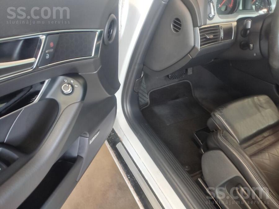 White Audi A6 2008 in Riga, with an engine capacity of 2.70 L and mileage of 344 thousand km for 6250 €, photo 10 on AUTOMOTO.COM.LV