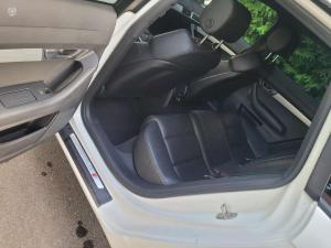 White Audi A6 2008 in Vilkaviskis, with an engine capacity of 2.97 L and mileage of 368 thousand km for 3850 €, photo 8 on AUTOMOTO.COM.LV